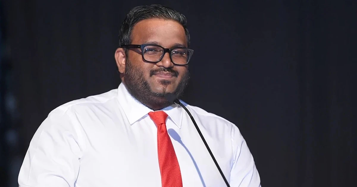 Adeeb ordered to pay MVR 1 million fine